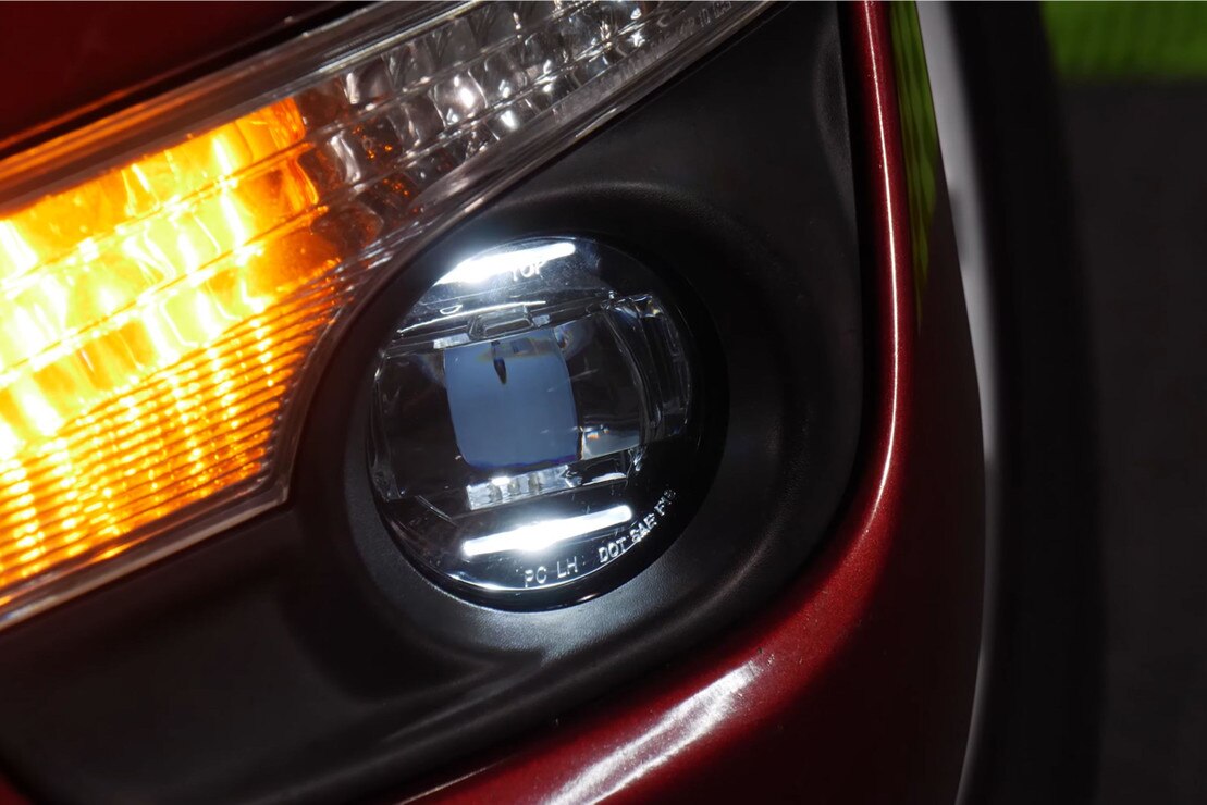 Nissan Rogue (08-17) Morimoto XB LED Fog Lights | HR LF190