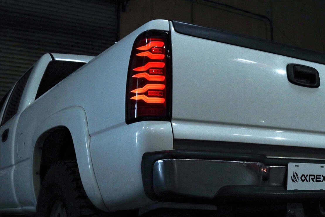 GMC Sierra (99-06) AlphaRex LUXX LED Tail Lights | HR 620006
