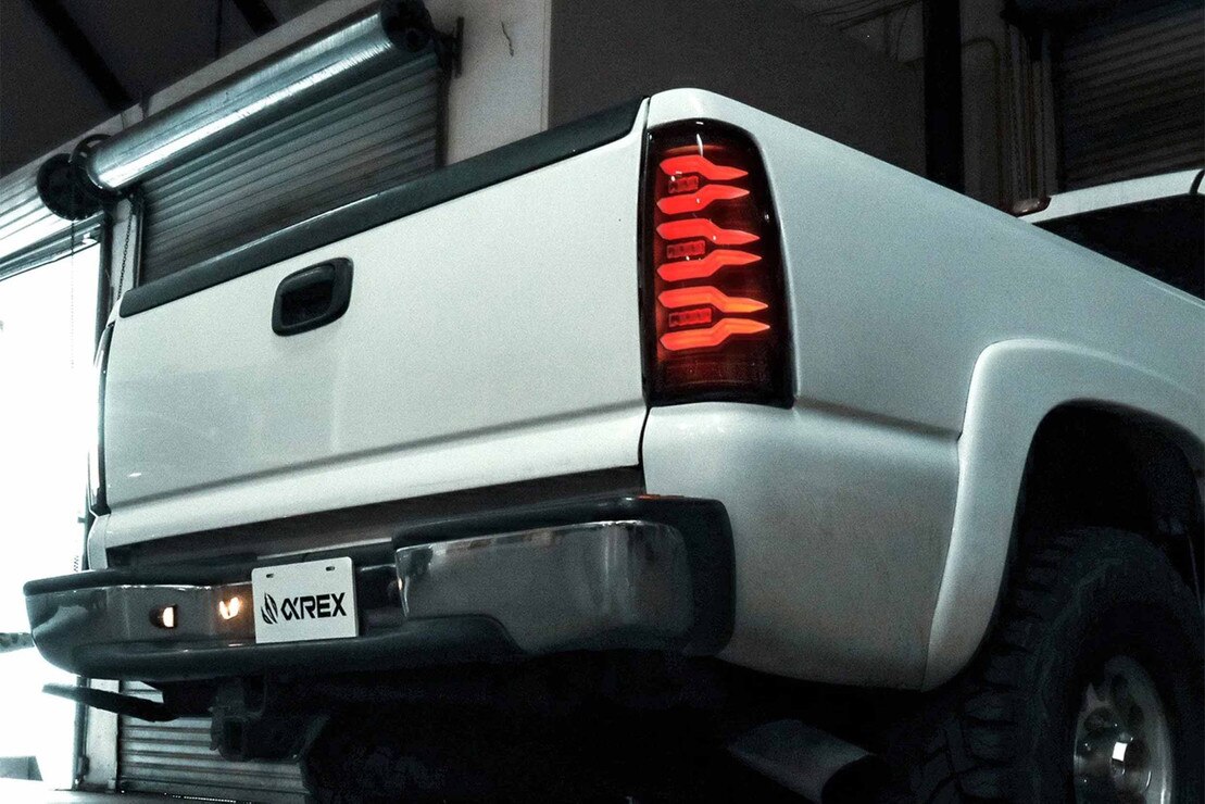 Chevrolet Silverado (99-06) AlphaRex LUXX LED Tail Lights | HR 620006